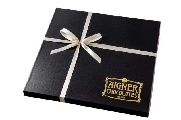Classic Assortment - 15 Piece Gift Box - Aigner Chocolates